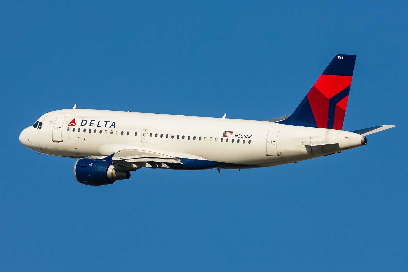 Delta Air Lines Replaces Airbus A319 With A Boeing 737-800 After Flaps Issue Prompts Diversion