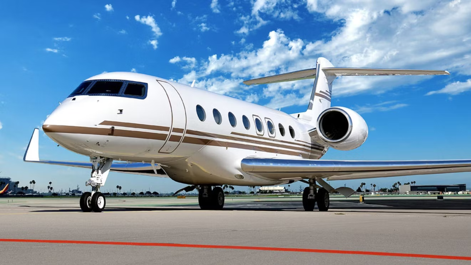 Explained: Why Private Jets Generally Have Rear-Mounted Engines