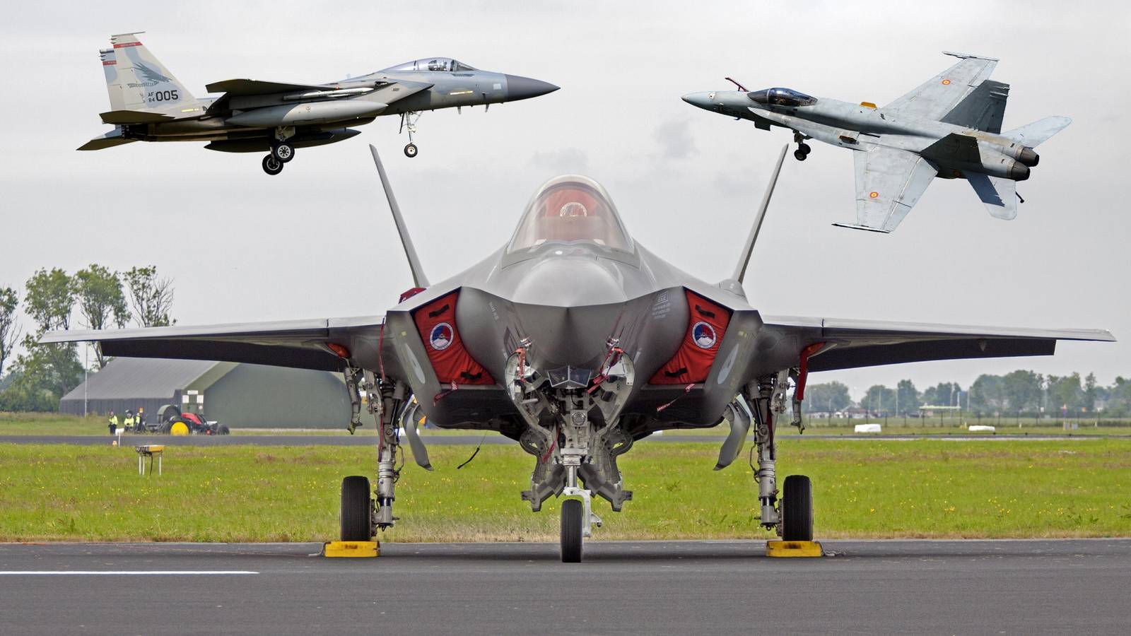 How Many Fighter Jets Does The USA Produce Annually?