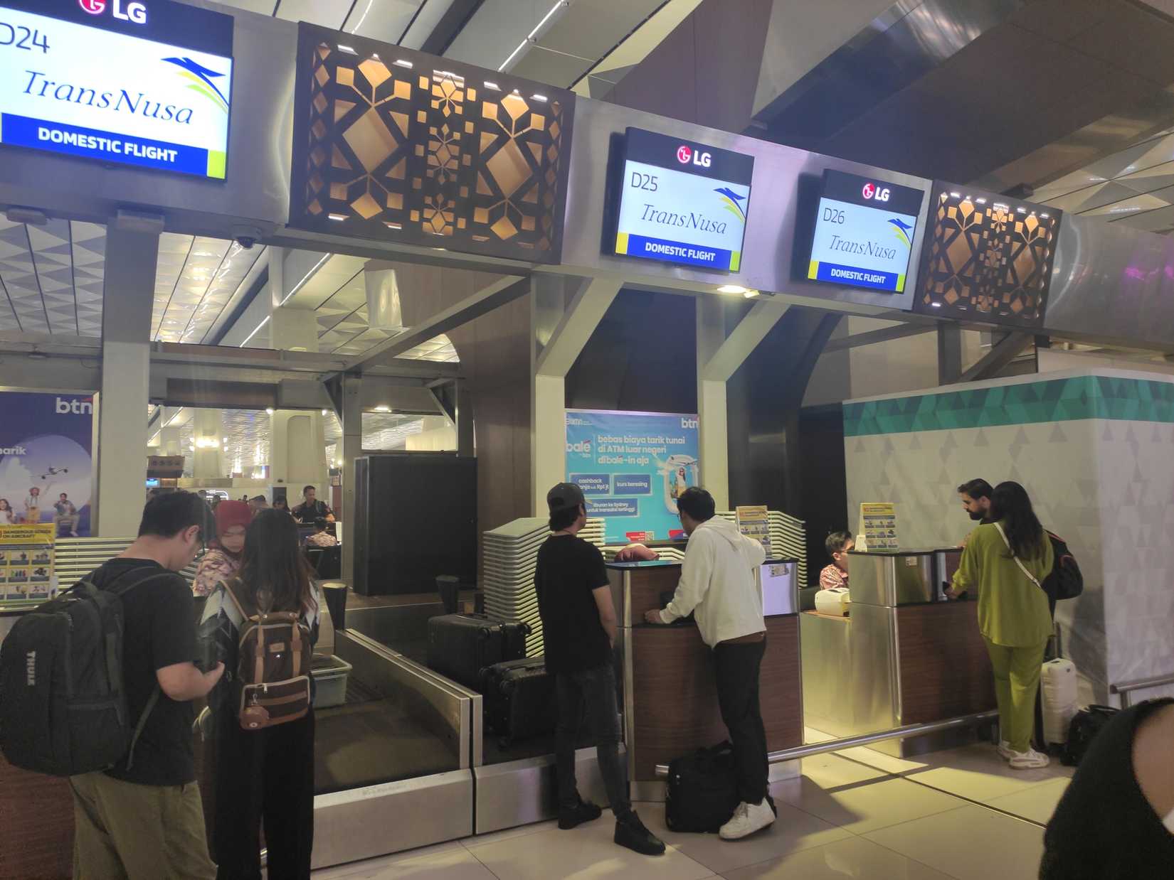 Flight Review: TransNusa Airbus A320 Economy From Jakarta To Bali