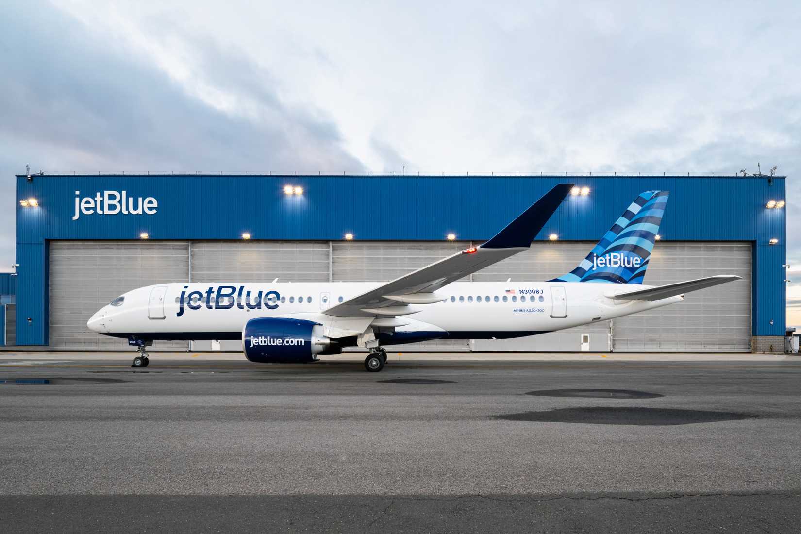 JetBlue In Talks For Potential $2.75 Million Debt Offering From Lender