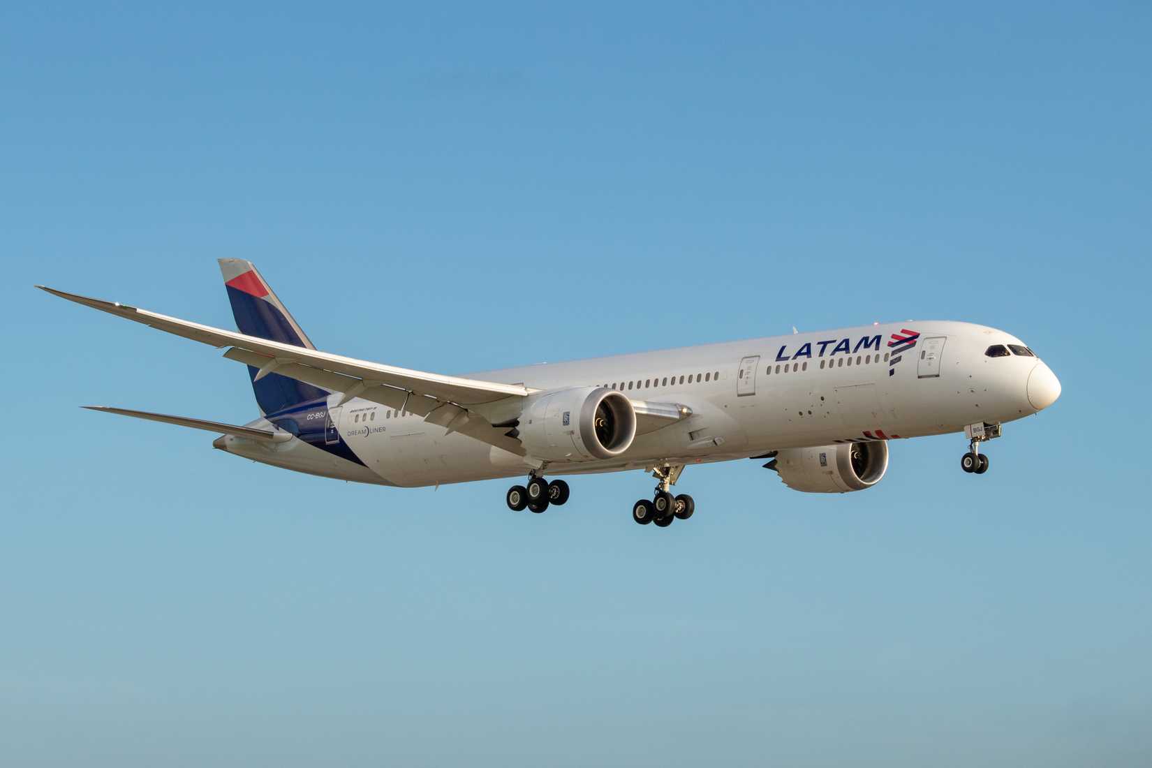 LATAM's Boeing 787 Fleet: Everything You Need To Know