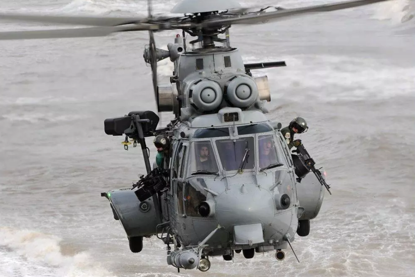 How Sud Aviation's Puma Became Airbus' Super Puma H215 and H225 Heavy ...