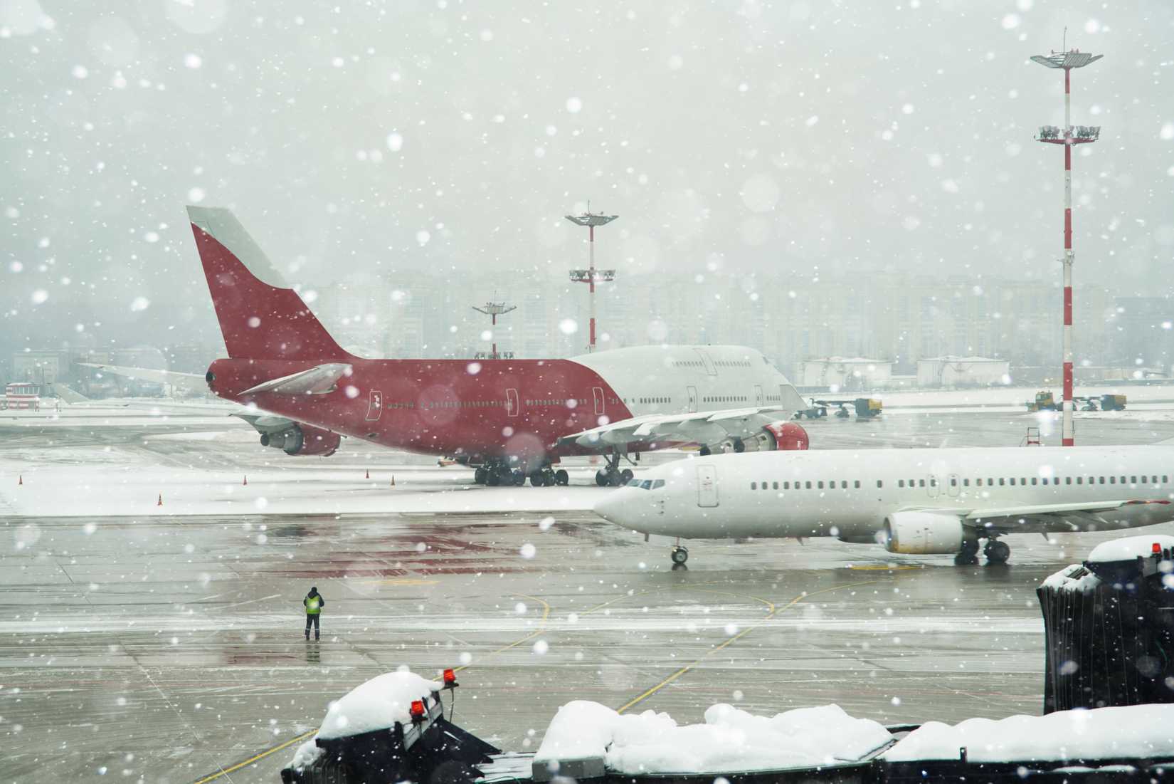 Holiday Getaways: When Should You Book Your Flights For Thanksgiving ...