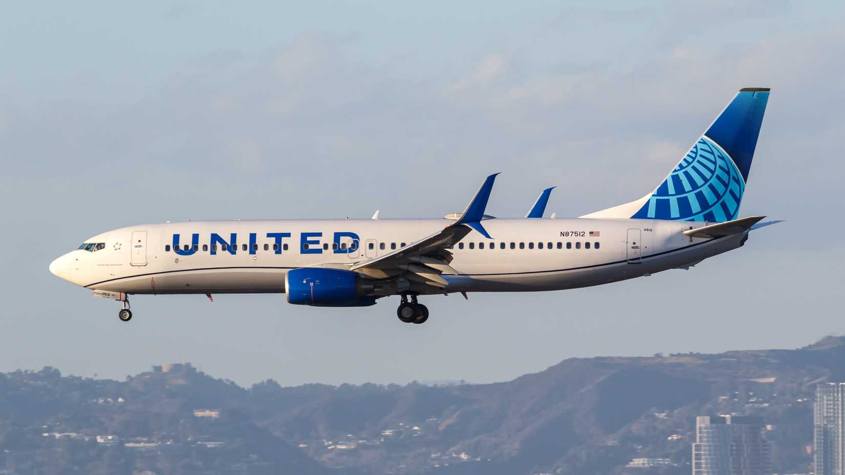 United Airlines Hosts 16th Annual Plane Pull Competition For Special ...