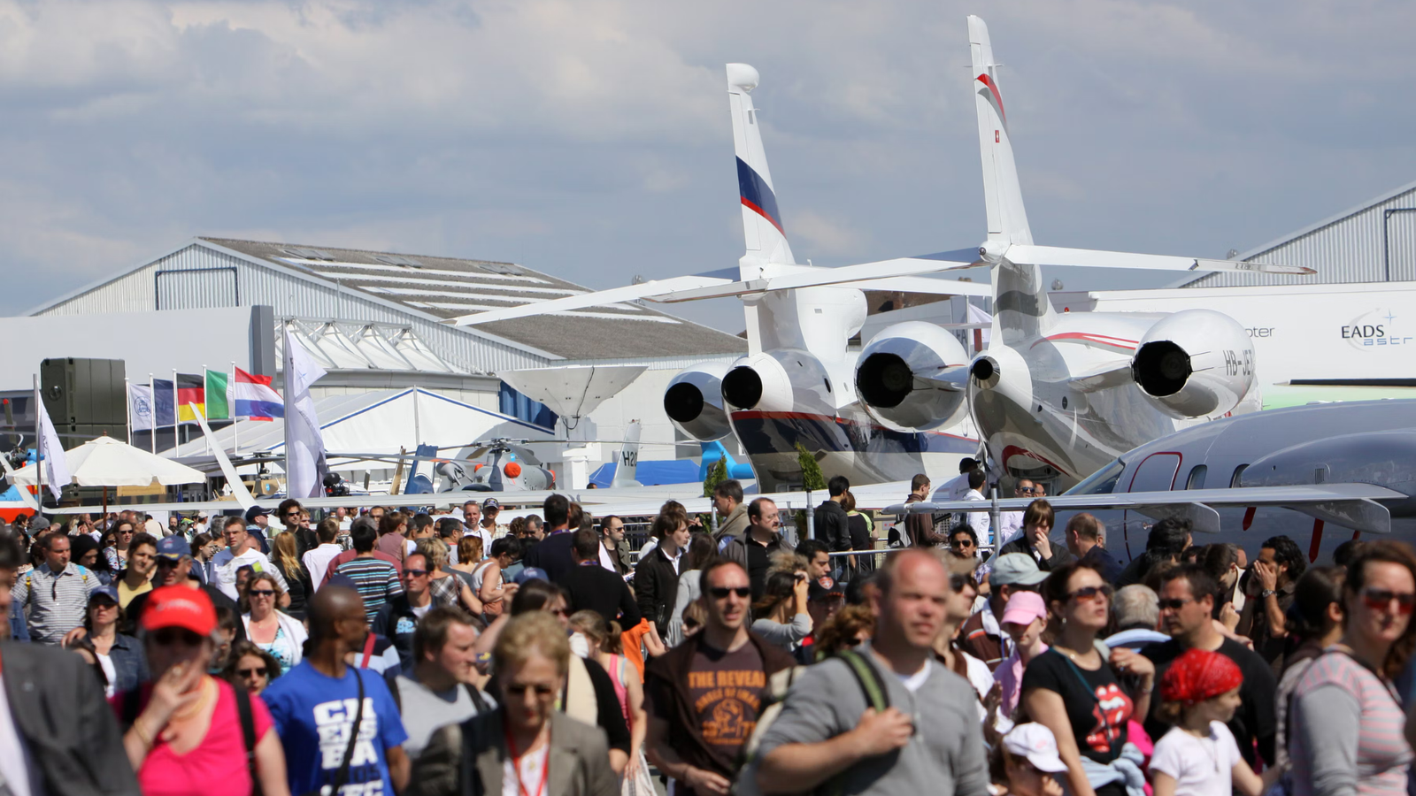 Top 5: The World's Largest Commercial Airshows By Attendance
