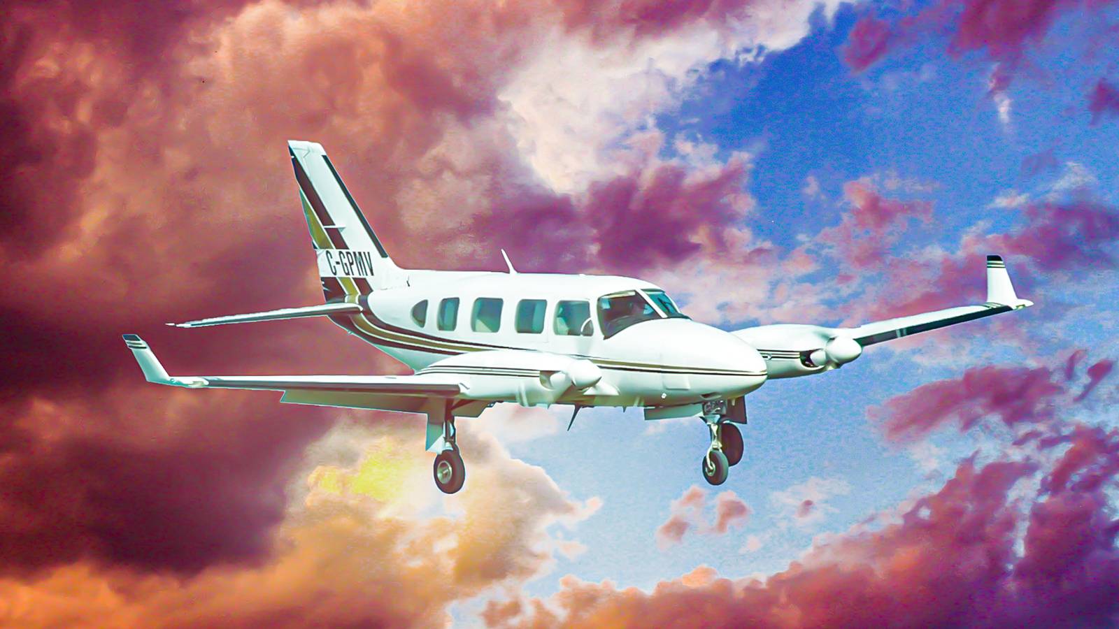 The First Pressurized Piper: Look At The Piper PA-31