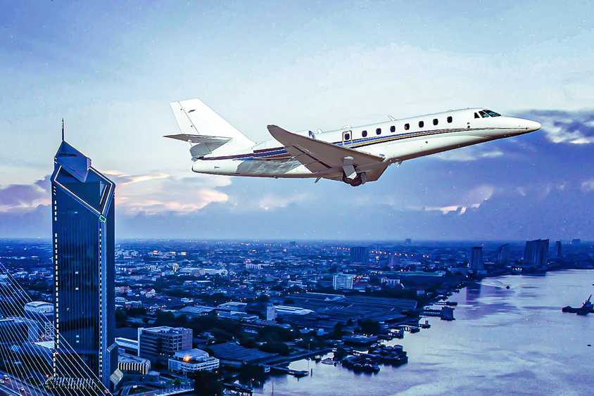 6 Cool Things Inside Jay-Z's Private Jet: A Bombardier Challenger 850