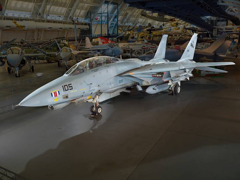 Is The F-14 Tomcat A 4th-Gen Fighter Jet?