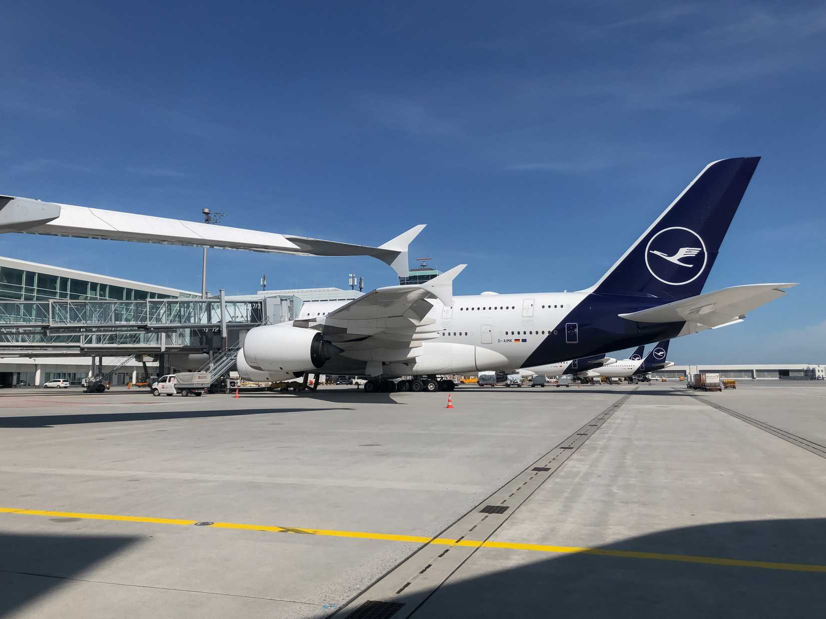 Transatlantic Superjumbos: Which Airlines Operate Airbus A380s Between ...