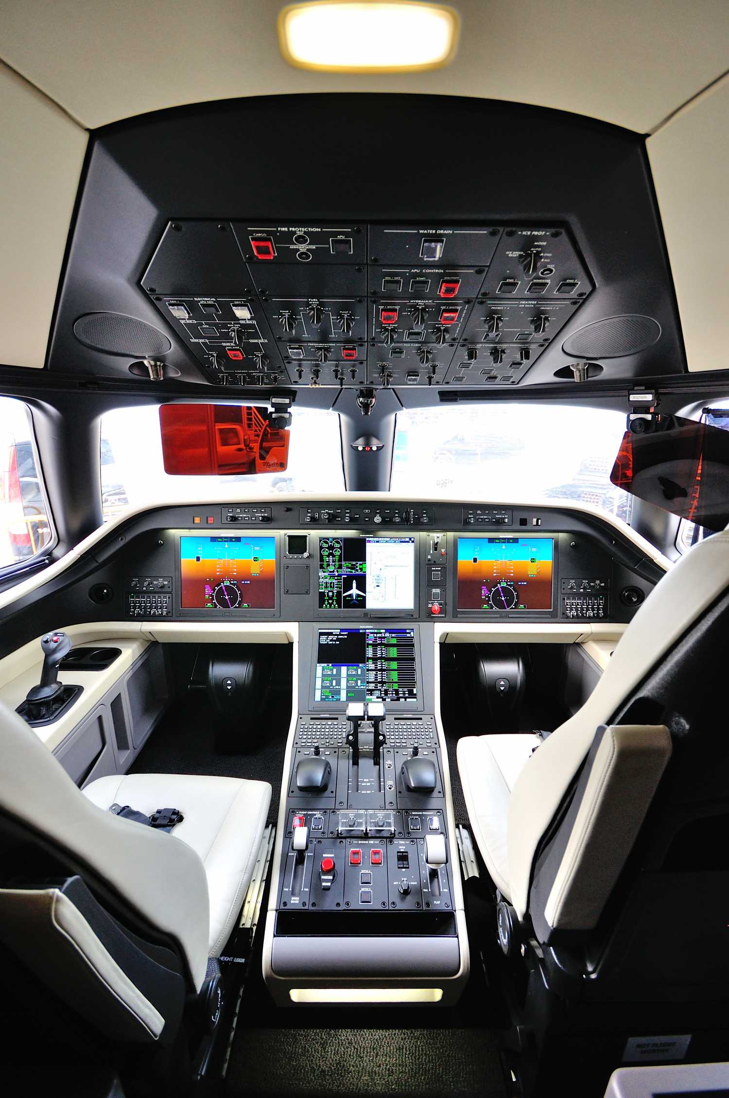 Aviation Elegance: What Distinguishes The Embraer Legacy 500?