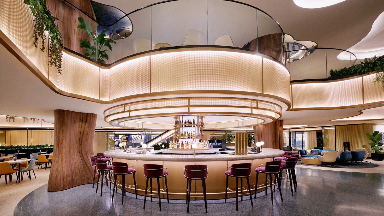 How Do The Chase Sapphire Lounges At New York JFK & LaGuardia Compare?