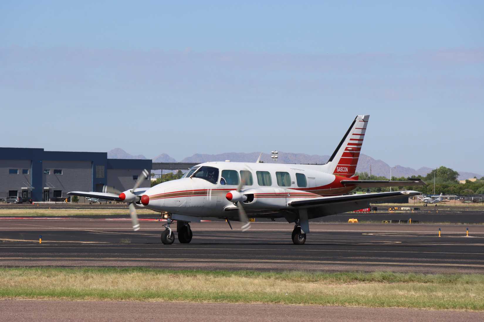 What Made The Piper PA-31 Navajo Unique?