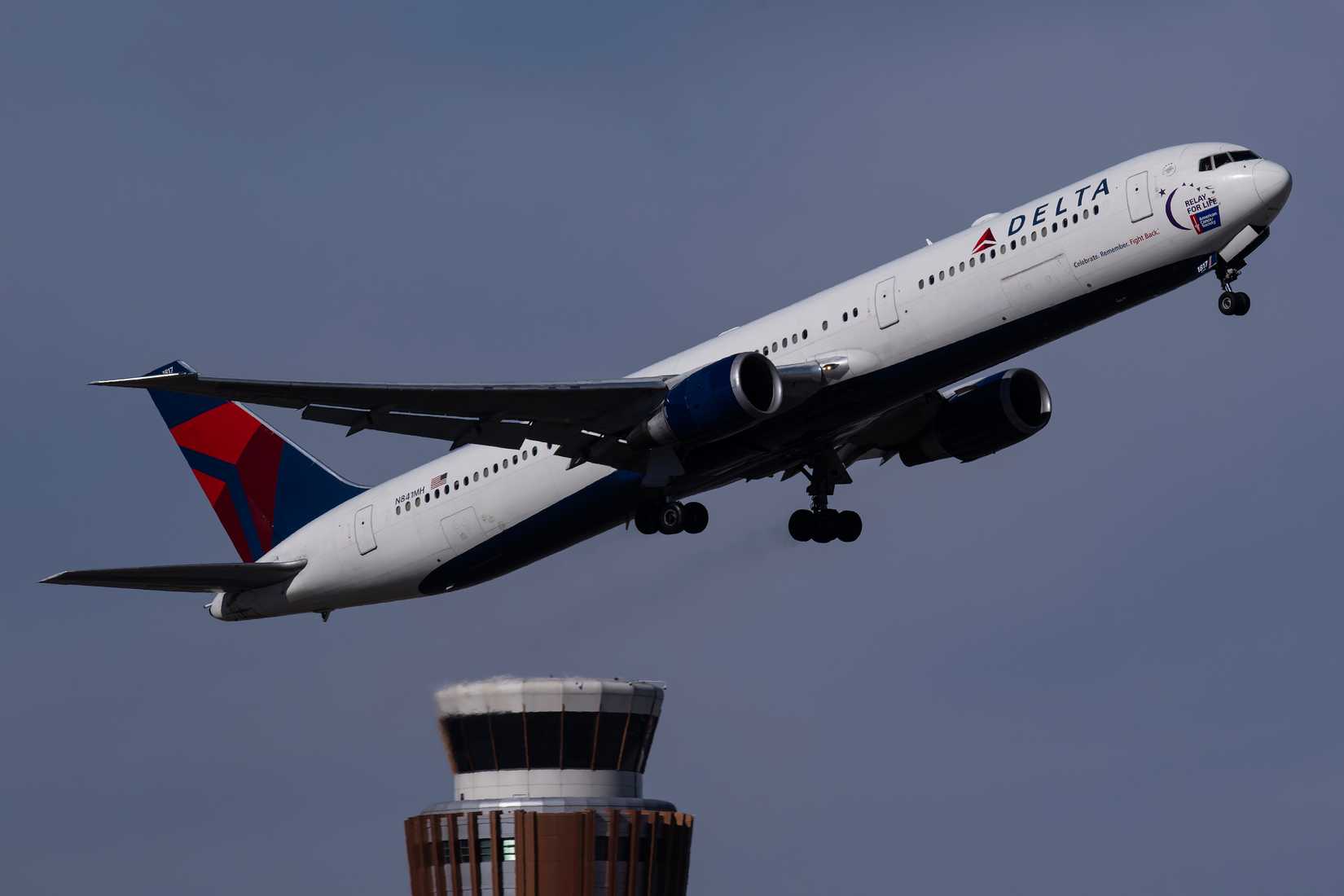 Examined: The Cheapest Days Of The Week To Fly & Why This Is The Case