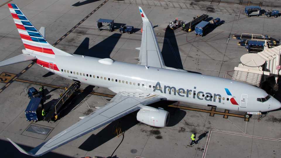 Why Did American Airlines Paint Its Logo On The Winglets Of Some Aircraft?