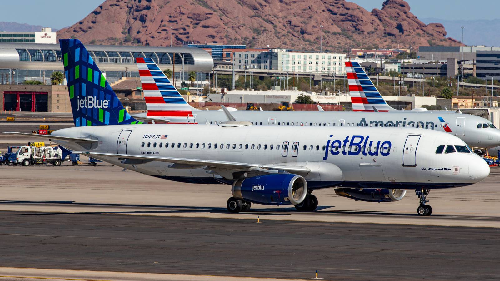 JetBlue Celebrates 20 Years Of Service At Phoenix Sky Harbor ...