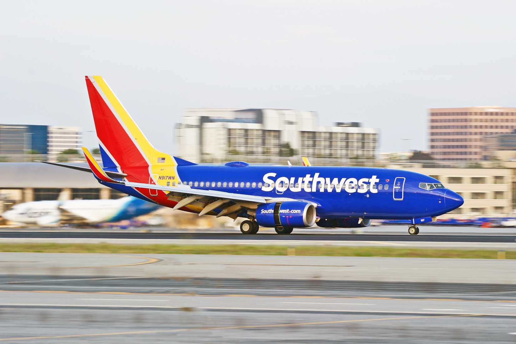 Wait Times At US Airports: Examining The Facilities With The Longest ...