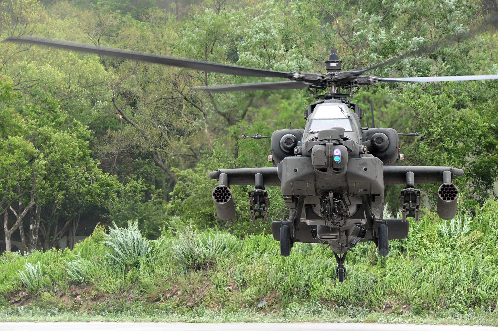 US Army AH-64 Apache Helicopters Shoot Down Drones With Hellfire ...