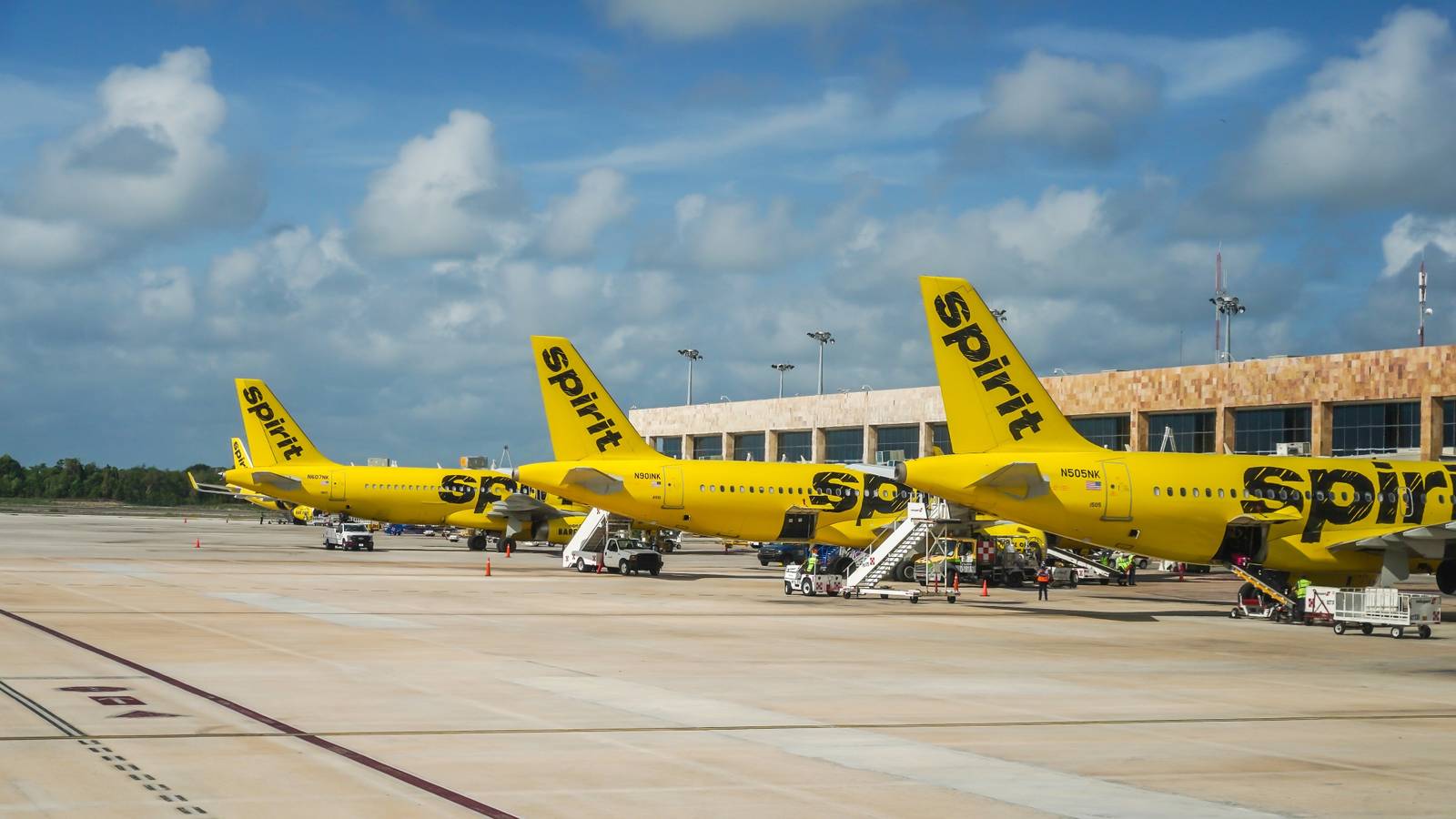 Spirit Airlines Raises $519 Million With Sale Of 23 Airbus A320 Family ...