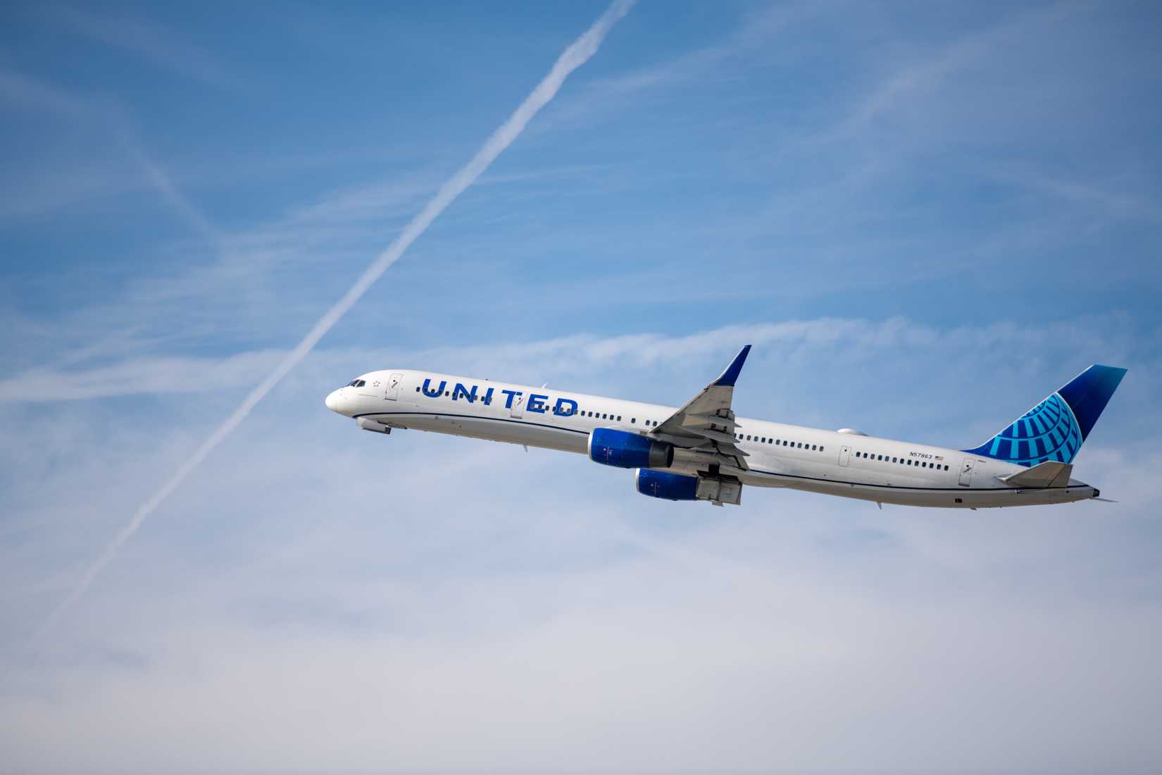 Why Boeing Stopped Building The 757