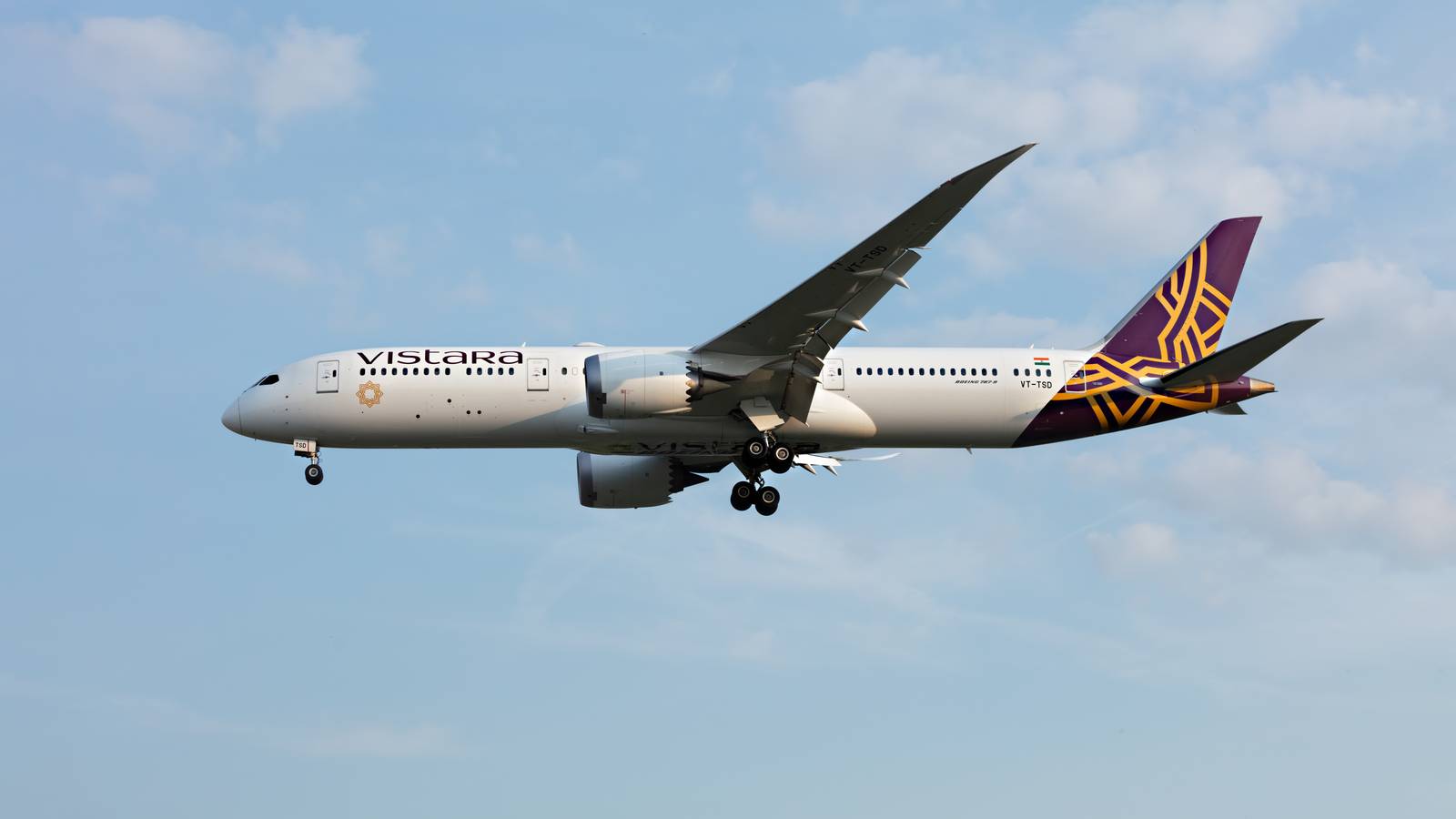 Air India Boeing 787 Seat Map: Cabin Layout and Seat Dimensions