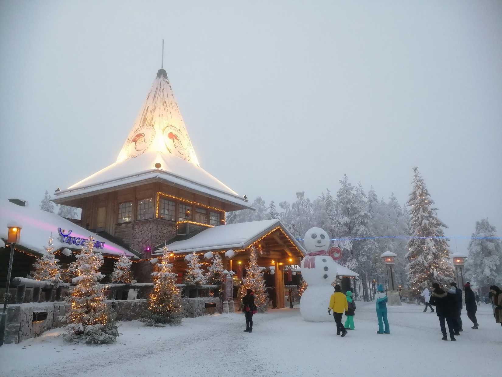5 Fast Facts On Tracking Santa With NORAD
