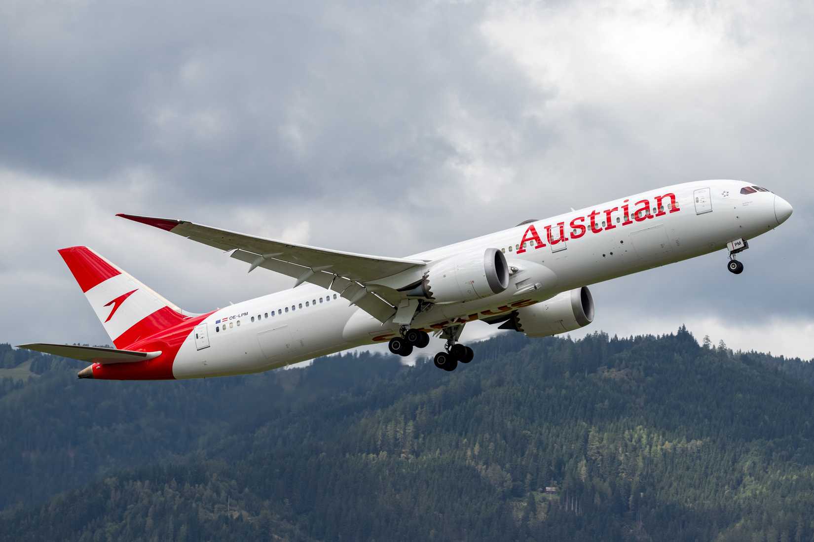What Are Austrian Airlines' Most Frequent Airbus A320neo Routes?