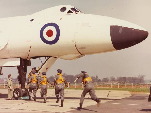 5 Avro Vulcan Bomber Color Schemes & Their Function