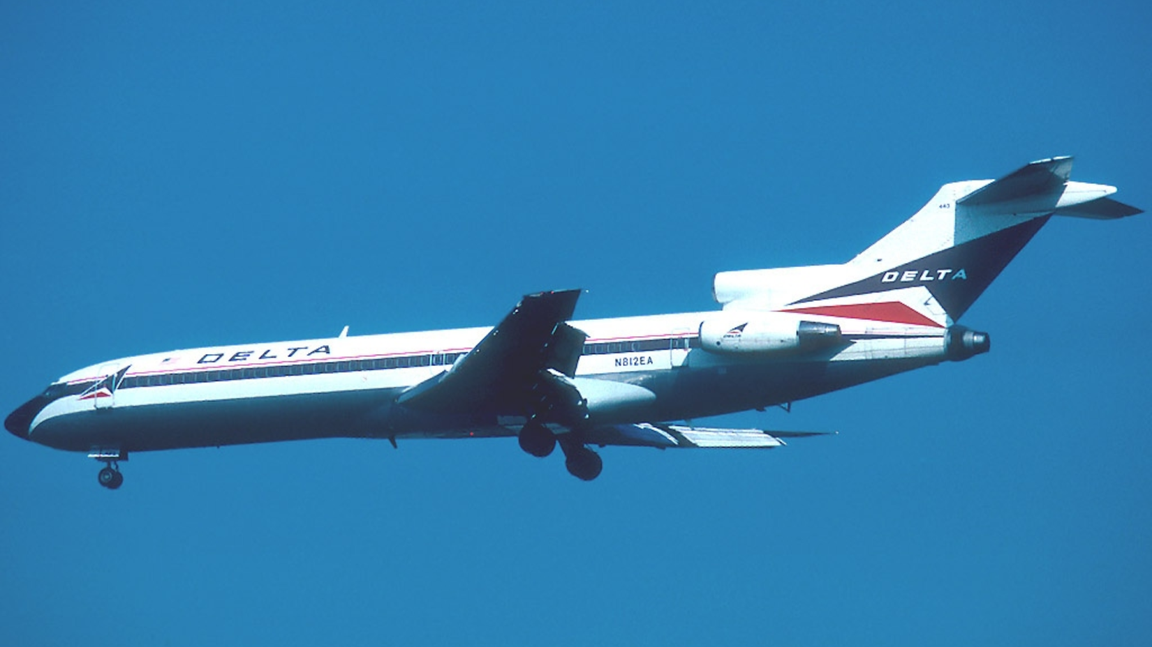 Why Did Boeing Build The 727 With 3 Engines?