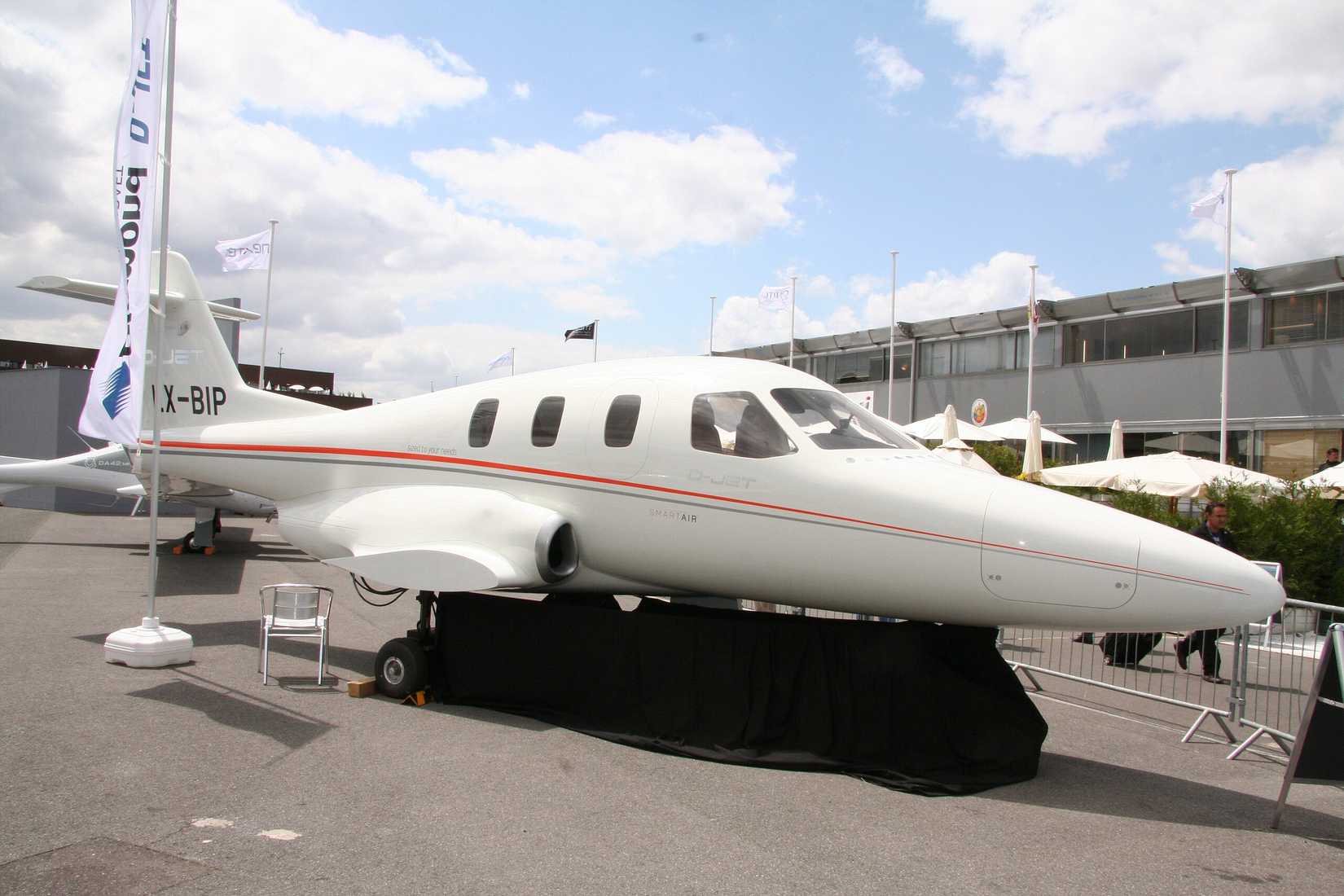 Diamond Business Jet: What Came Of The Diamond D-Jet?
