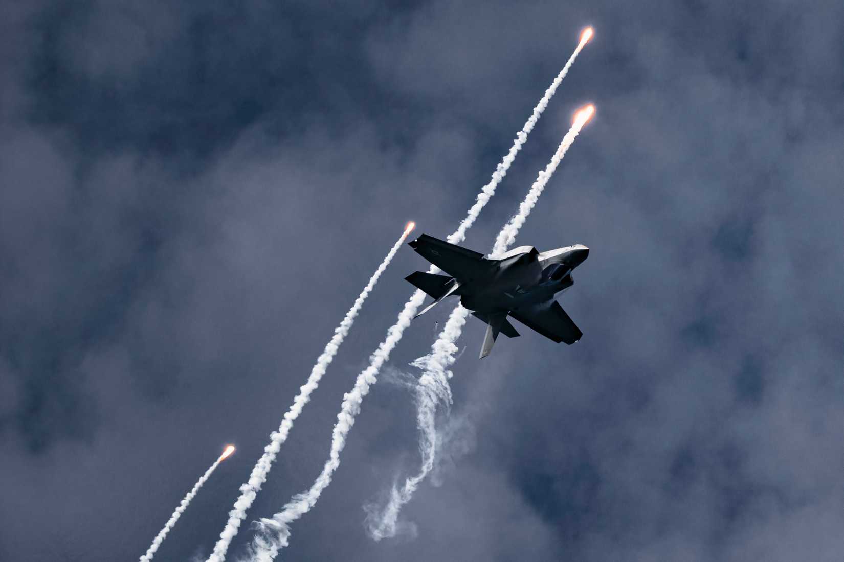How Many F-35, F-15 & F/A-18 Fighter Jets Did The US Industry Deliver ...