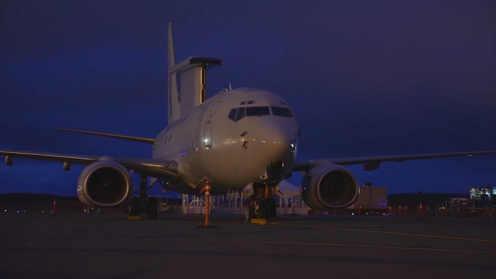 Inside The E-7 Wedgetail: A Closer Look At Its Airborne Early Warning ...