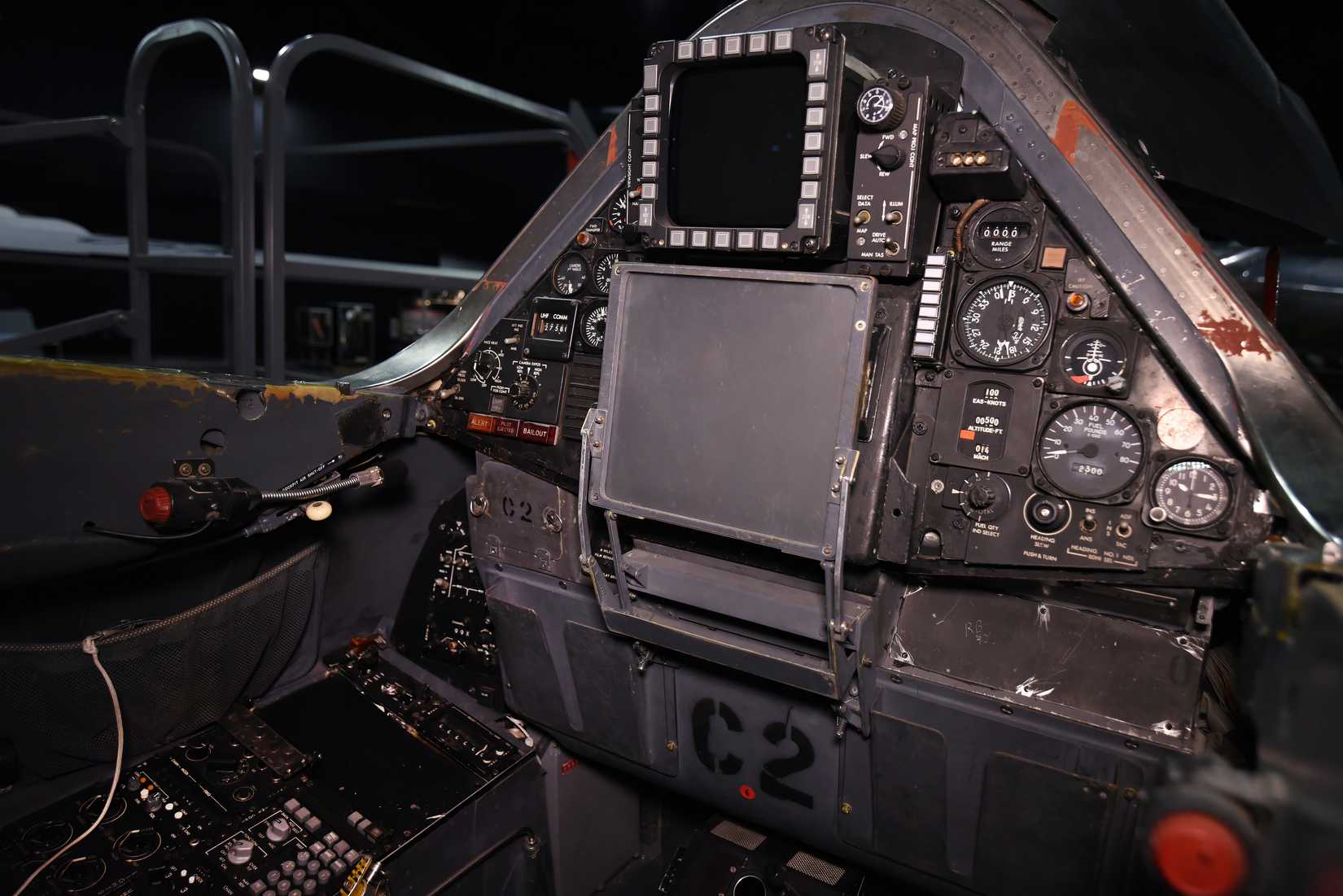 5 Fast Facts On The SR-71 Blackbird Cockpit