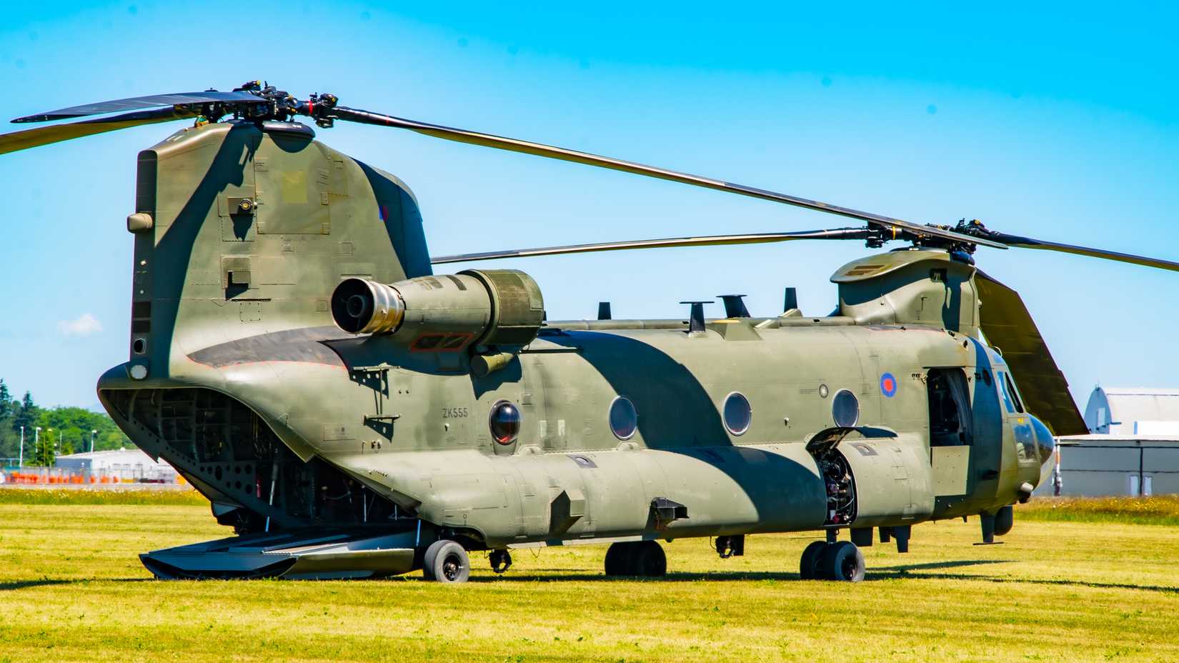 A Closer Look At The Complicated Fate Of The US Army CH-47 Chinook Helicopter