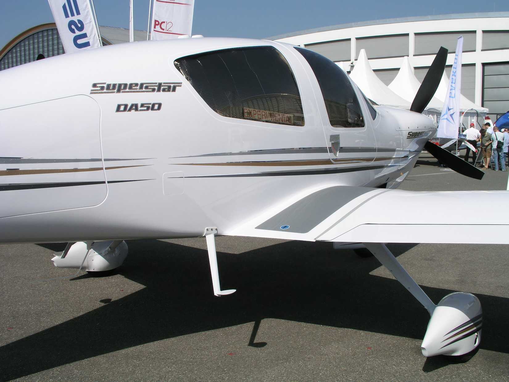 6 Unique Features Of The Diamond DA50 RG
