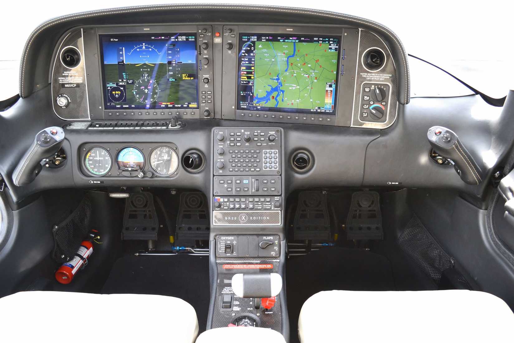 cirrus sr20 cockpit poster