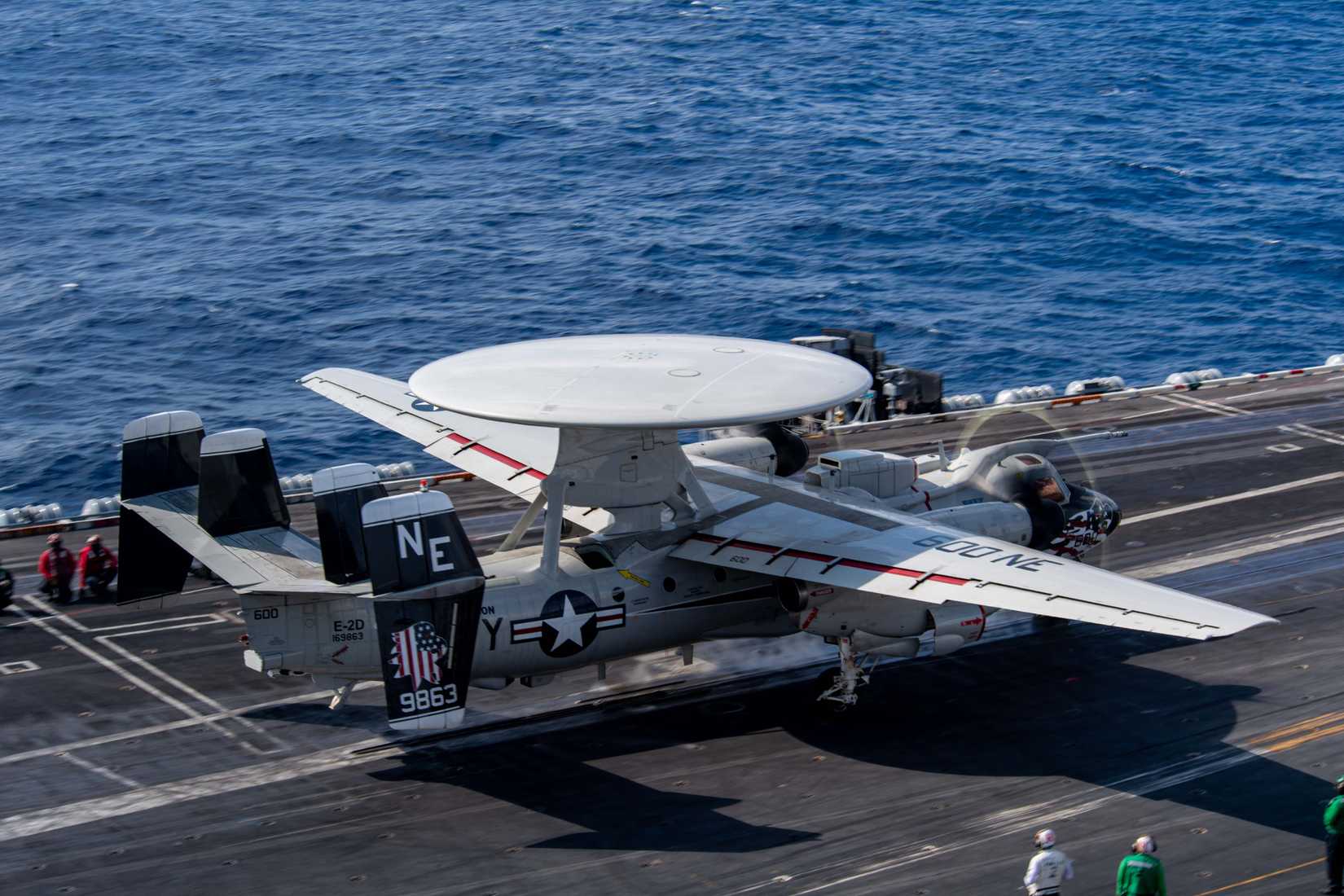5 Fast Facts On The US Navy's Airborne Command & Control Squadrons