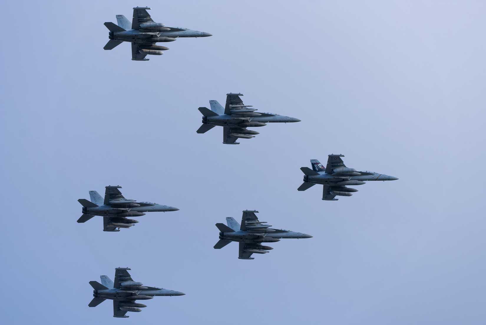 How The US Navy's Next-Generation Jammer Works