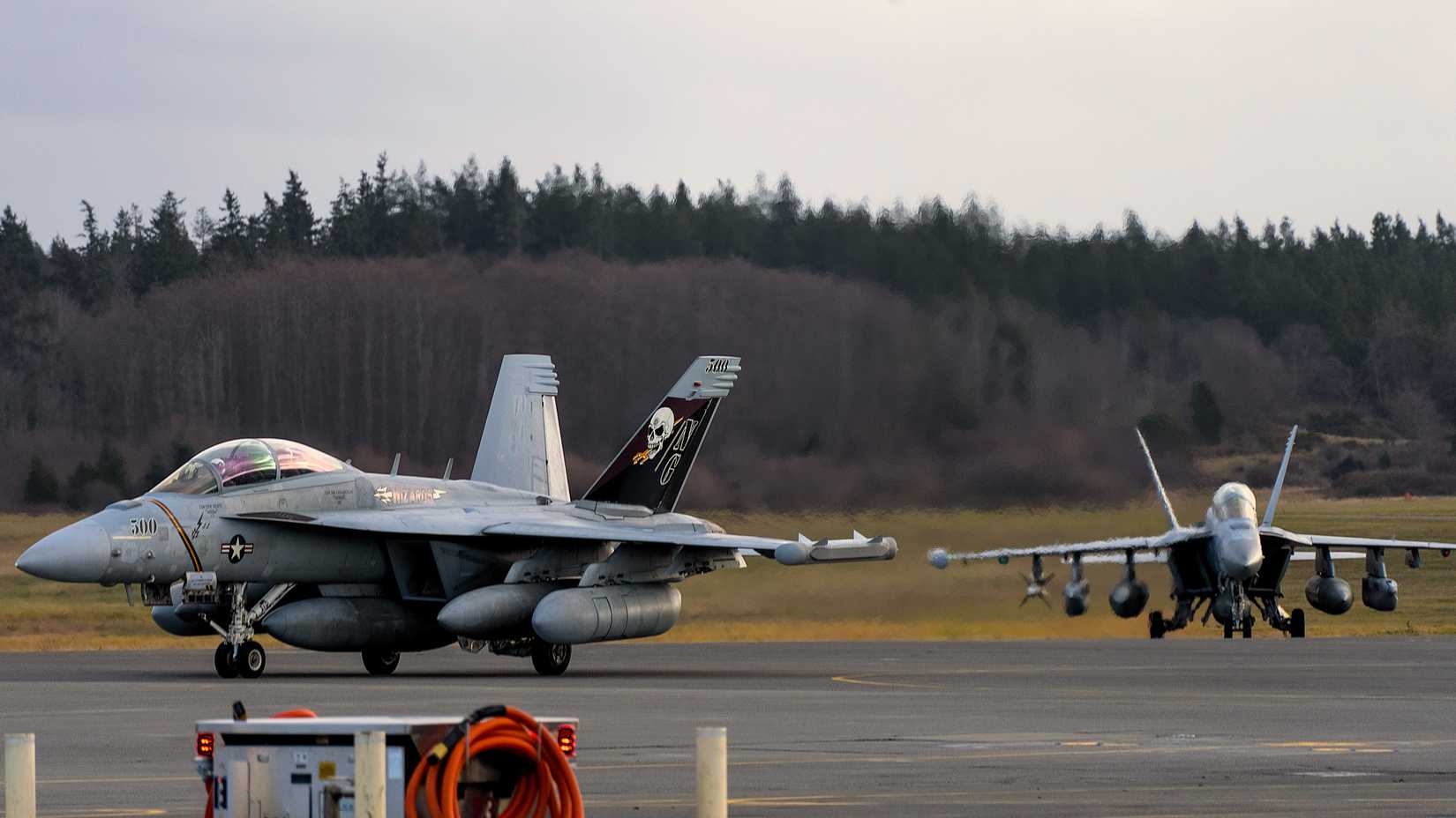 How The US Navy's Next-Generation Jammer Works