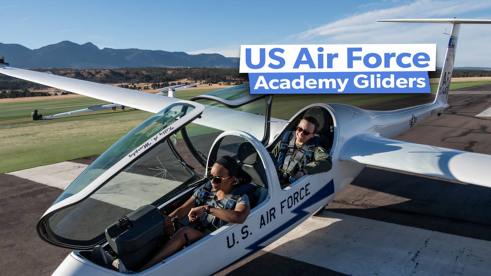 A Closer Look At The US Air Force Academy's TG-16A Gliders