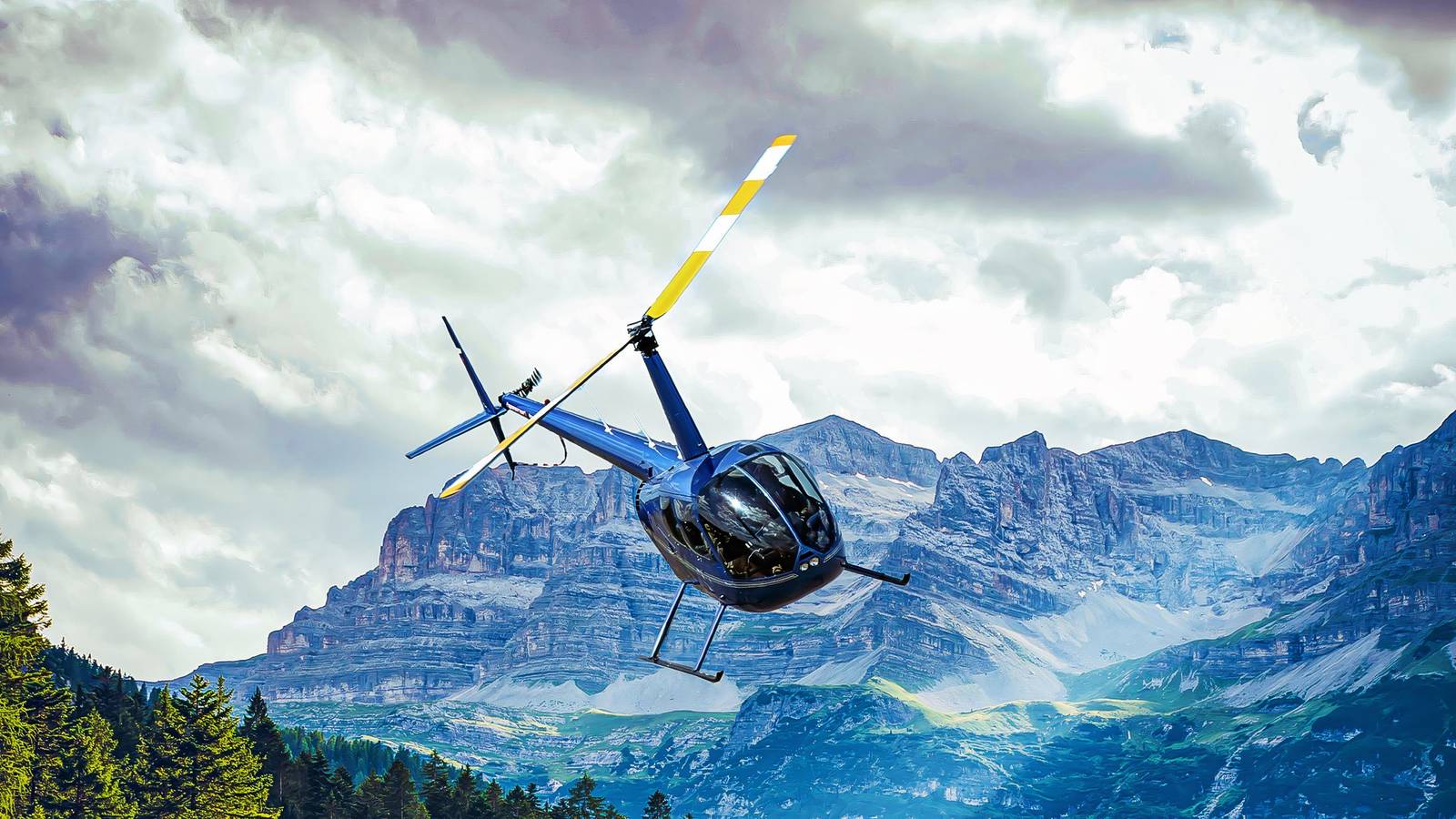 5 Helicopter Variants Produced By Robinson Helicopter Company