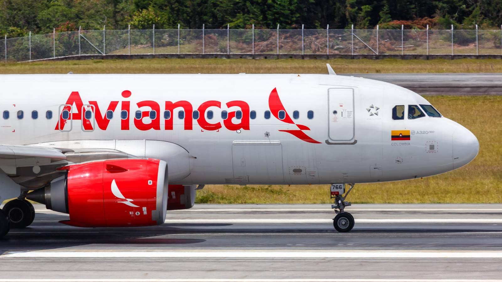 Avianca Debuts New VIP Lounge At Miami International Airport