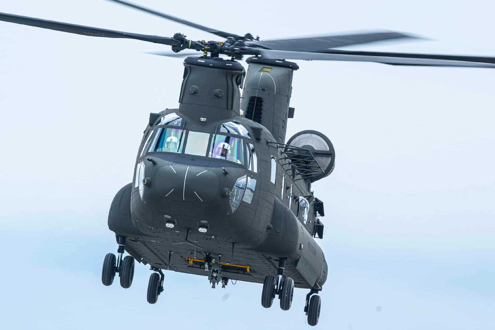 A Closer Look At The Complicated Fate Of The US Army CH-47 Chinook Helicopter