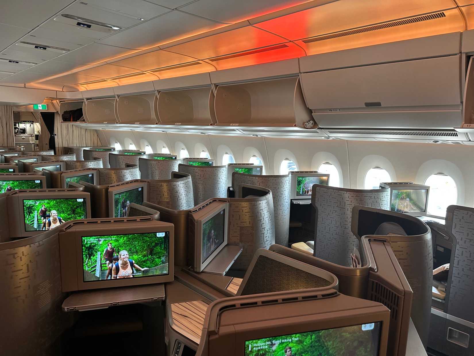 Flight Review: China Airlines Airbus A350 Sets New Trans-Tasman Standard
