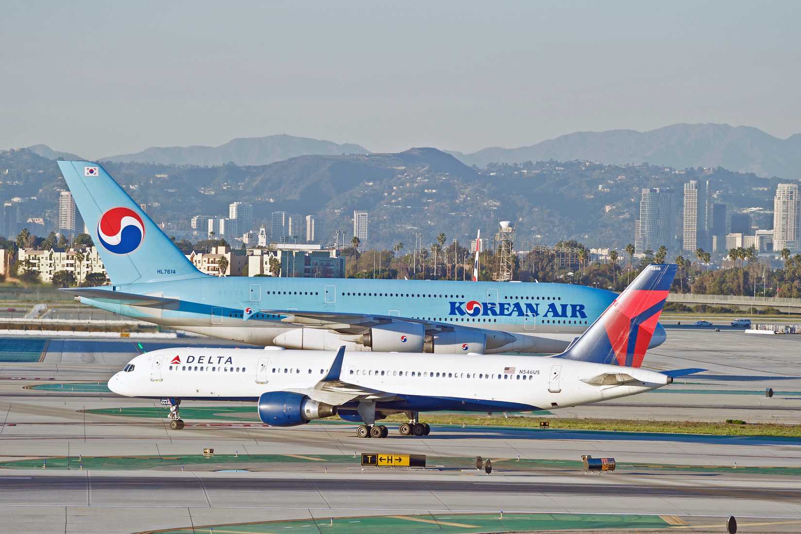 Which US Airports Can Handle The Airbus A380?