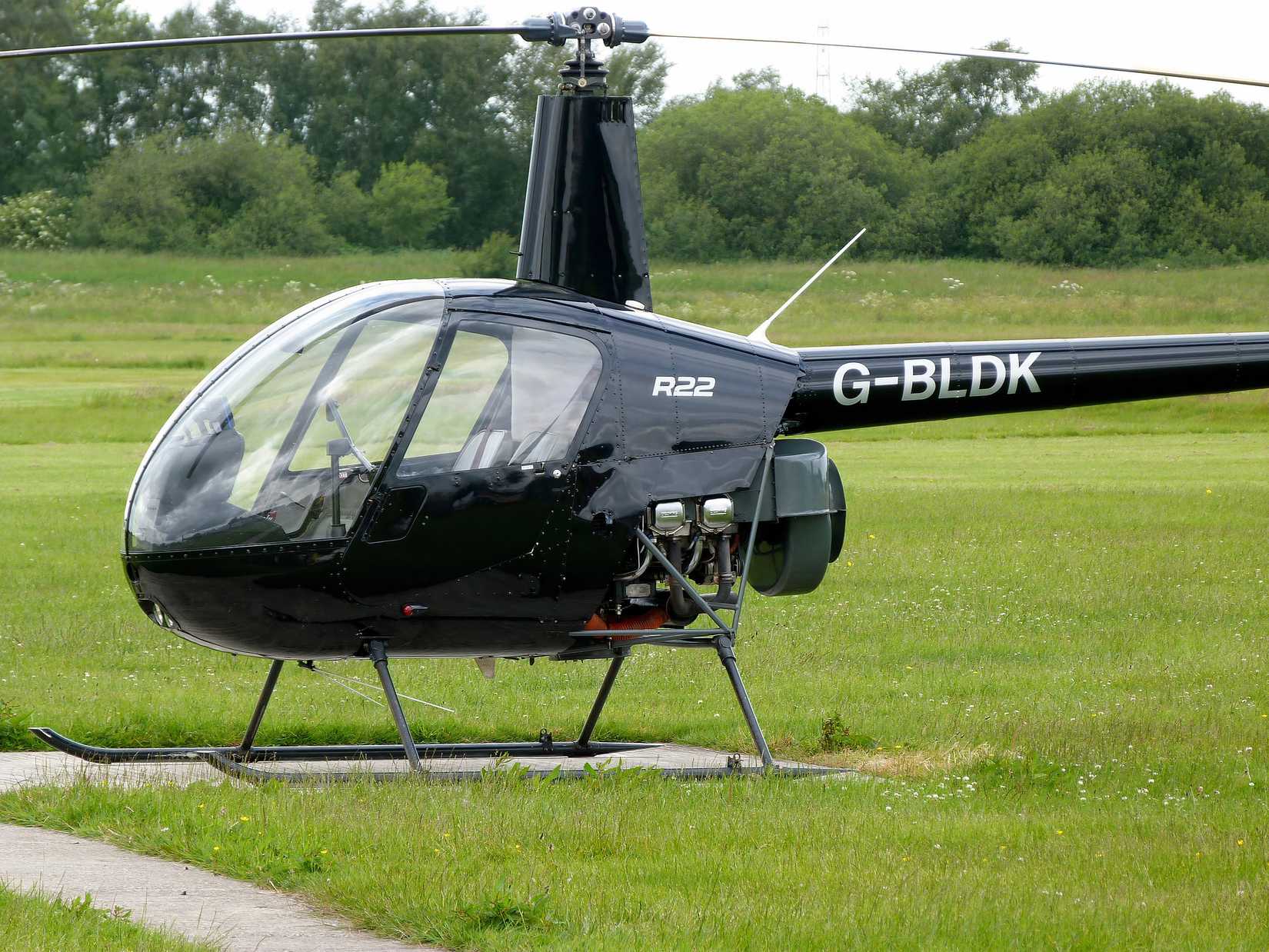5 Helicopter Variants Produced By Robinson Helicopter Company