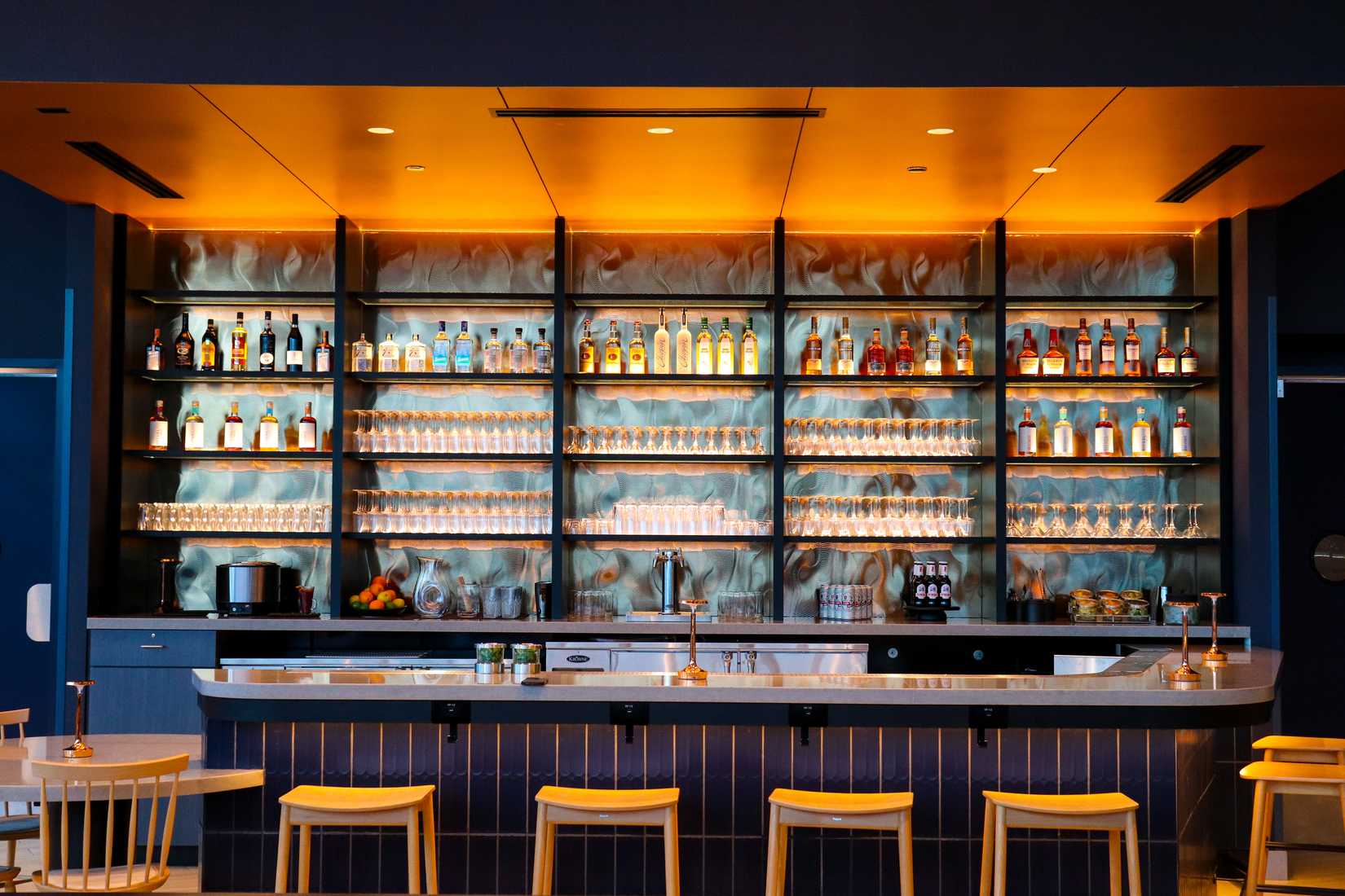 LOT Polish Airlines Opens 1st Business Lounge At Chicago O’Hare