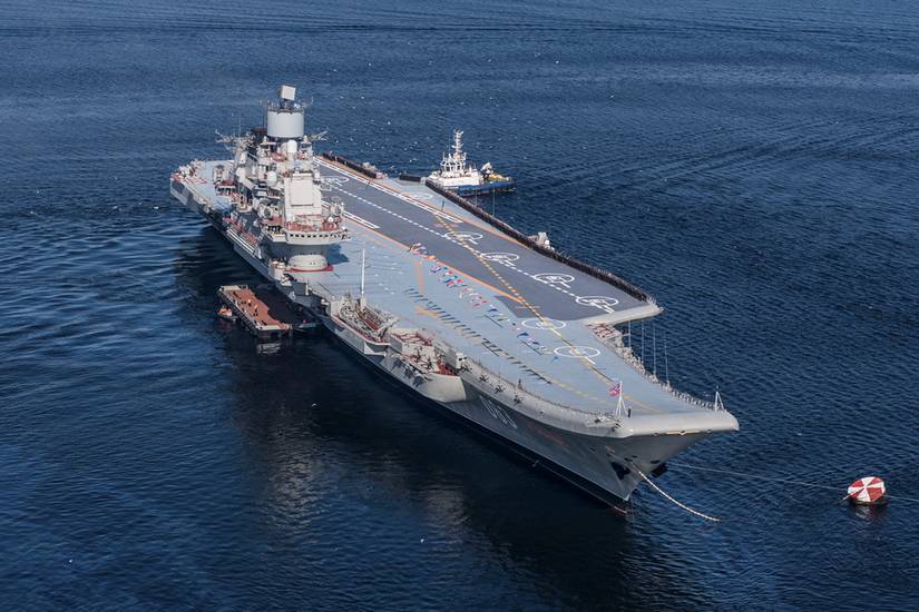 The Su-33: A Deeper Look At The Russian Carrier-Capable Fighter Jet