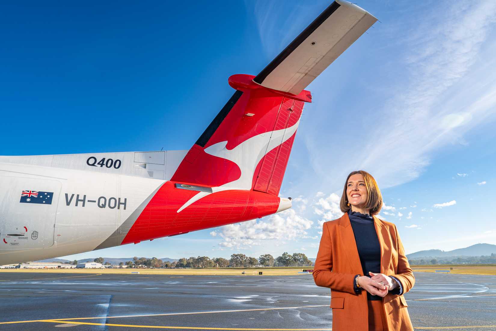 QantasLink Dash 8-Q400 Enters Service After 11-Stop Ferry Flight