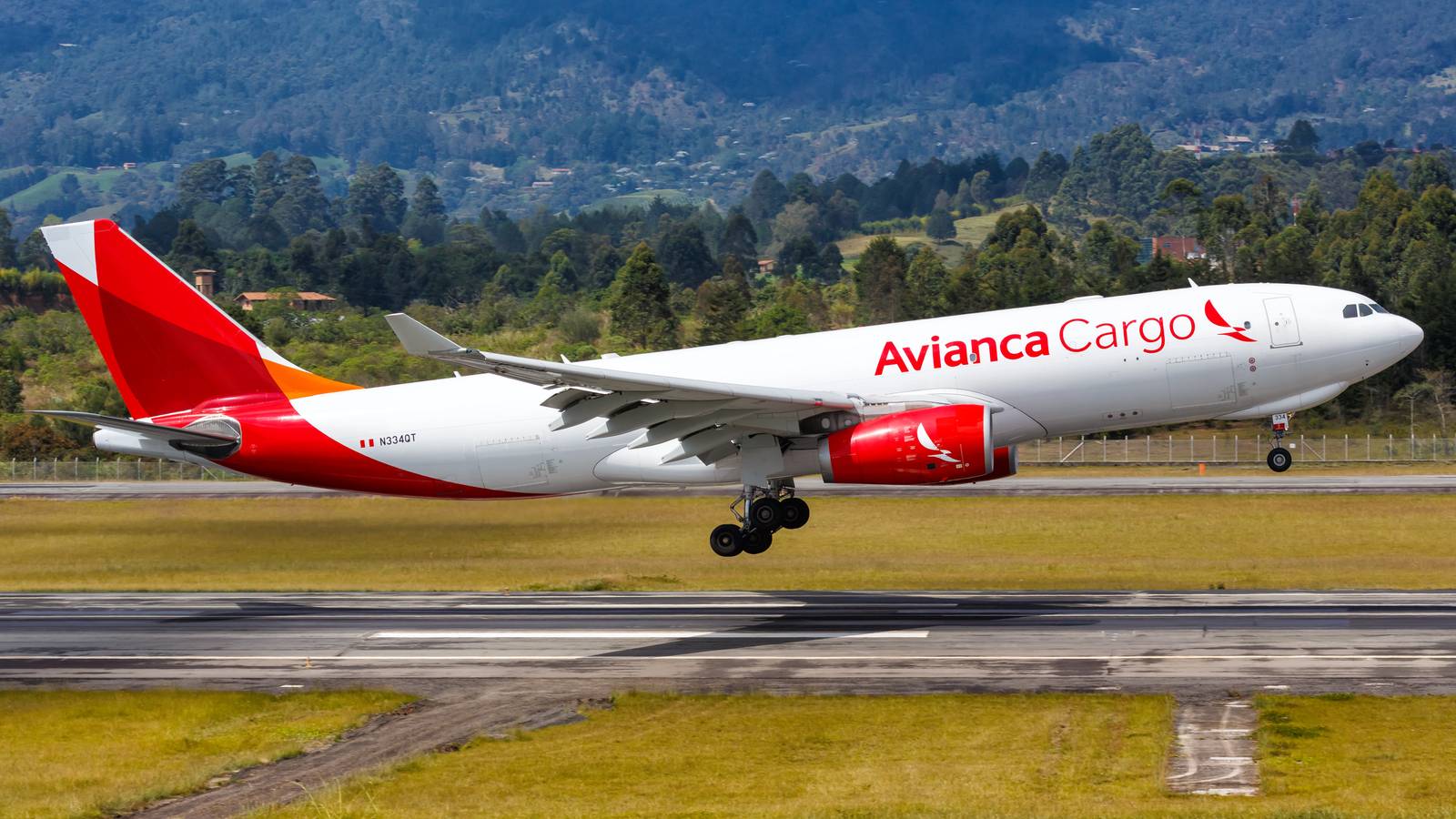 How Avianca Cargo Became One Of The Top 3 Cargo Airlines At Miami Airport